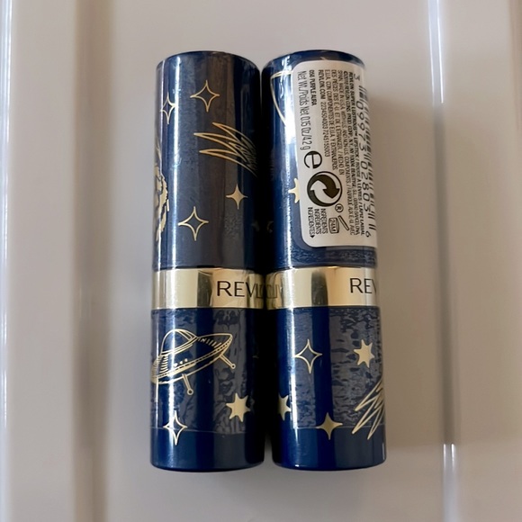 Revlon | Makeup | Two Revlon Shoot The Moon Lipsticks Purple Aura ...